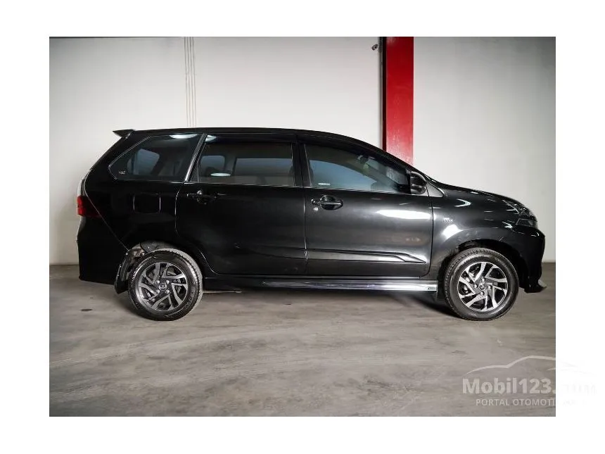 Jual Mobil Toyota Avanza 2020 Veloz 1.5 di Jawa Barat Manual MPV Hitam ...