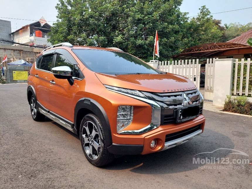 Jual Mobil Mitsubishi Xpander 2020 CROSS Premium Package 1.5 di DKI ...