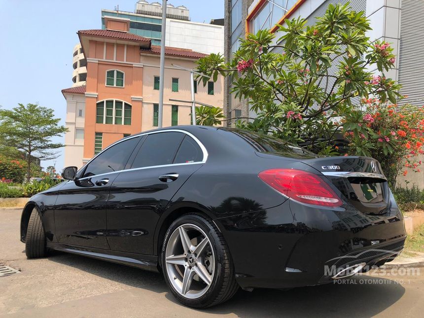 Jual Mobil Mercedes-Benz C300 2018 AMG 2.0 di DKI Jakarta Automatic ...