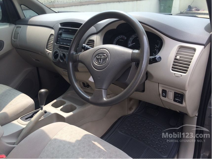 Jual Mobil Toyota Kijang Innova 2010 G 2.0 di DKI Jakarta Automatic MPV ...