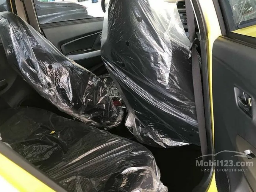 Jual Mobil Daihatsu Ayla 2022 X 1.0 di Banten Automatic Hatchback ...