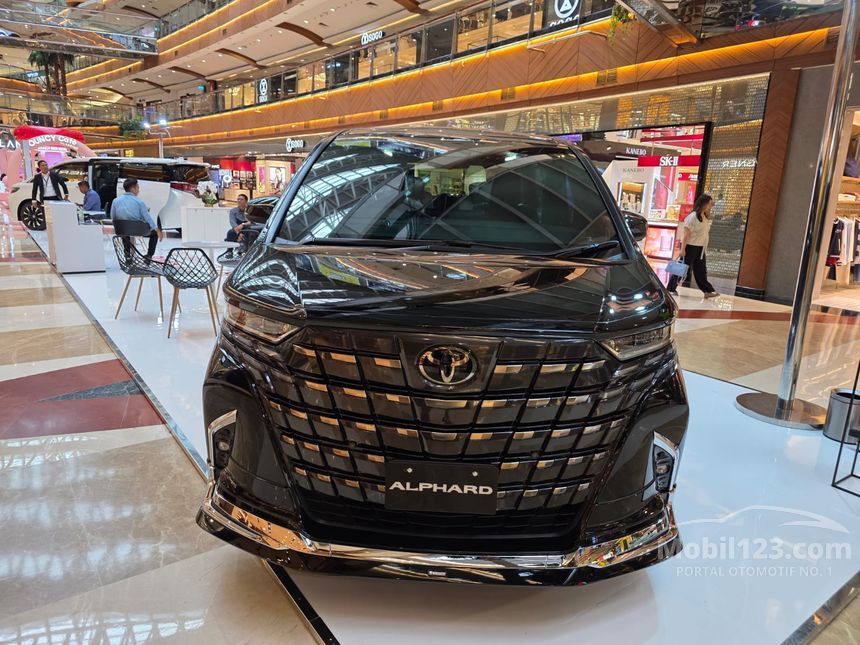 Jual Mobil Toyota Alphard 2025 HEV (Non Premium Color) 2.5 di DKI ...