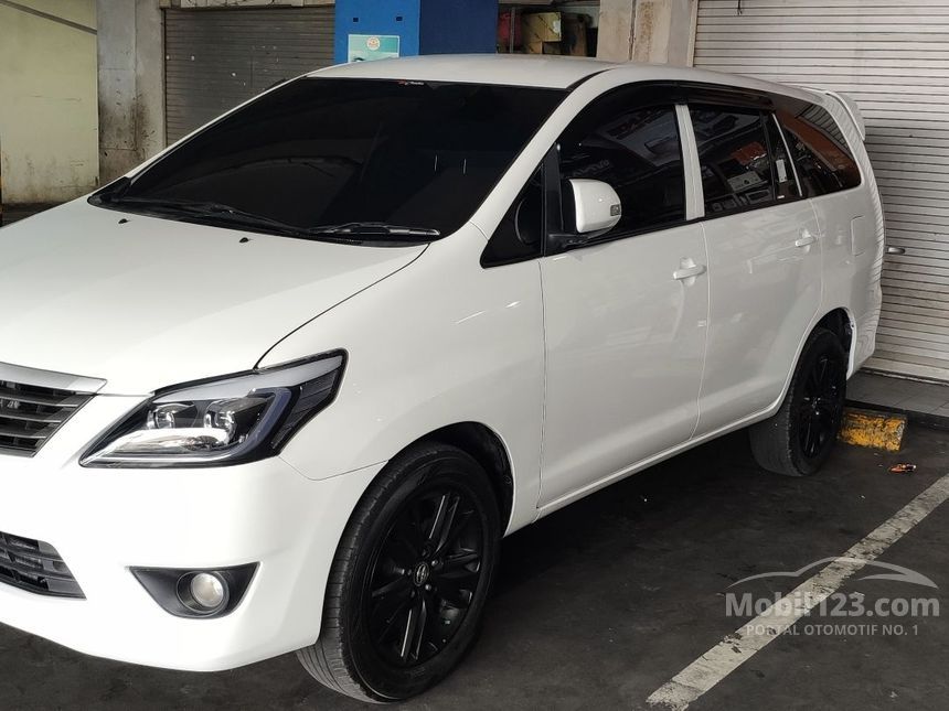 Jual Mobil Toyota Kijang Innova 2015 J 2.0 di Jawa Barat Manual MPV ...