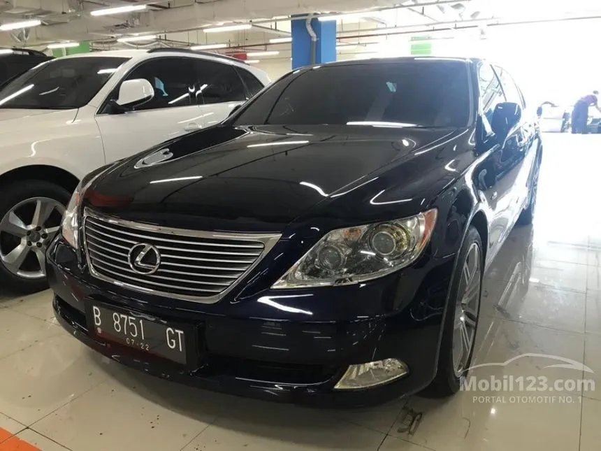 Jual Mobil Lexus LS460L 2007 4.6 di DKI Jakarta Automatic Sedan Biru Rp ...