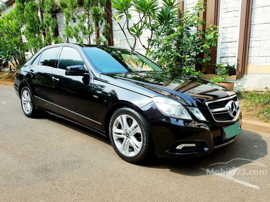 Jual Mobil Mercedes-Benz E300 2010 Avantgarde AMG 3.0 di DKI Jakarta ...