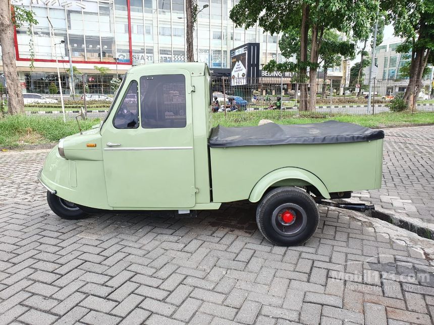 Jual Mobil Daihatsu Bemo 1967 0.3 di Jawa Timur Manual Pick Up Hijau Rp ...