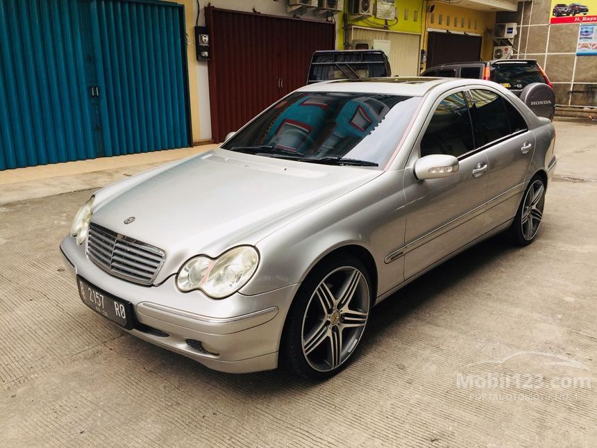 Jual Mobil Mercedes-Benz C240 2001 Elegance 2.6 di DKI Jakarta ...