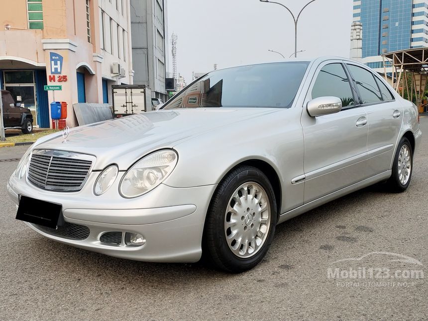 Jual Mobil Mercedes-Benz E200K 2005 W211 1.8 di DKI Jakarta Automatic Sedan Silver Rp 140.000. ...