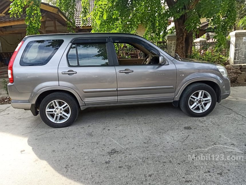 Jual Mobil Honda CR-V 2006 2.4 di Jawa Barat Automatic SUV Silver Rp 85.000.000 - 6237739 ...