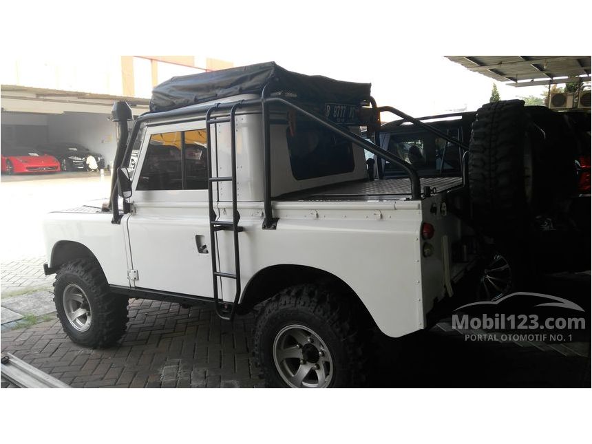 Jual Mobil Land Rover Defender 1977 2.5 Manual 2.5 di DKI Jakarta ...