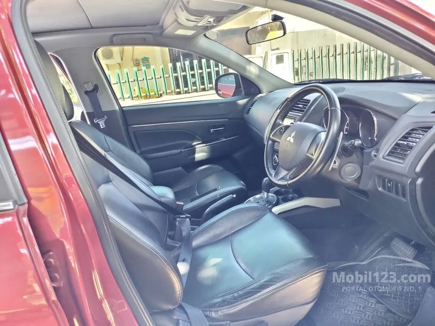 Jual Mobil Mitsubishi Outlander Sport 2016 PX 2.0 di Jawa Timur ...