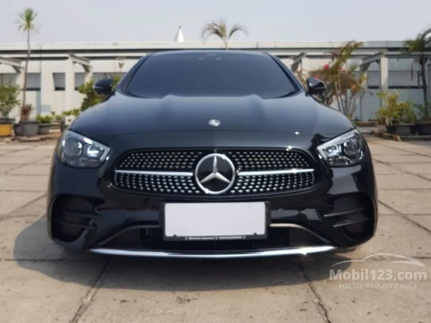 Jual Mobil Mercedes-Benz E300 2022 AMG Line 2.0 di DKI Jakarta ...