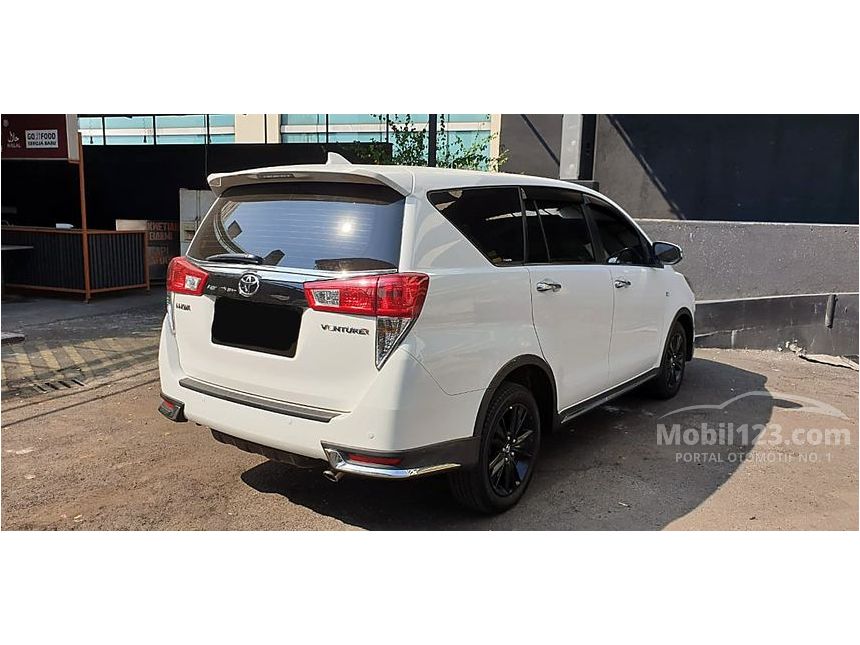 Jual Mobil Toyota Kijang Innova 2017 V 2.0 di DKI Jakarta Automatic MPV ...