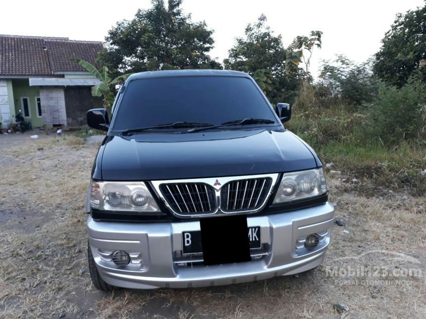 Jual Mobil Mitsubishi Kuda 2004 Grandia 2.0 di Jawa Tengah Automatic ...