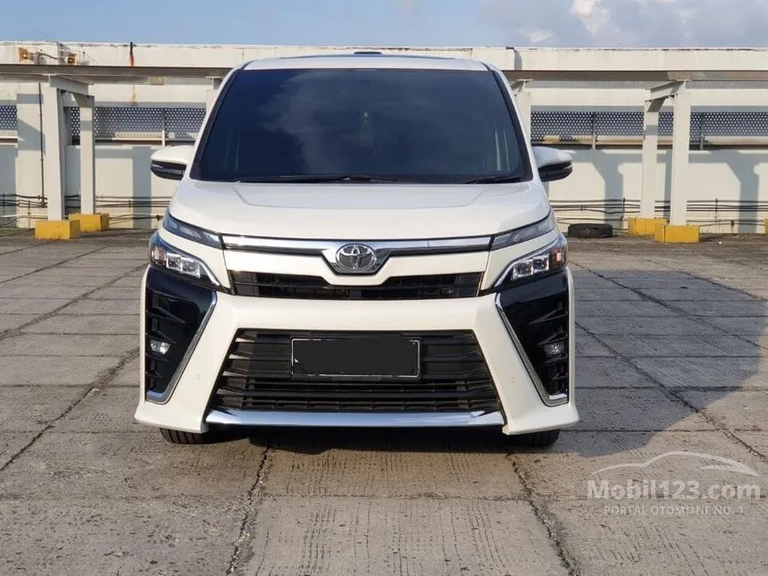Jual Mobil Toyota Voxy 2020 2.0 di DKI Jakarta Automatic Wagon Putih Rp ...