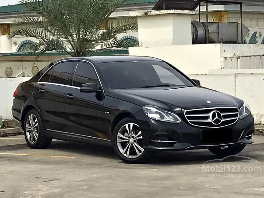 Jual Mobil Mercedes-Benz E200 2015 Classic 2.0 di Jawa Barat Automatic ...
