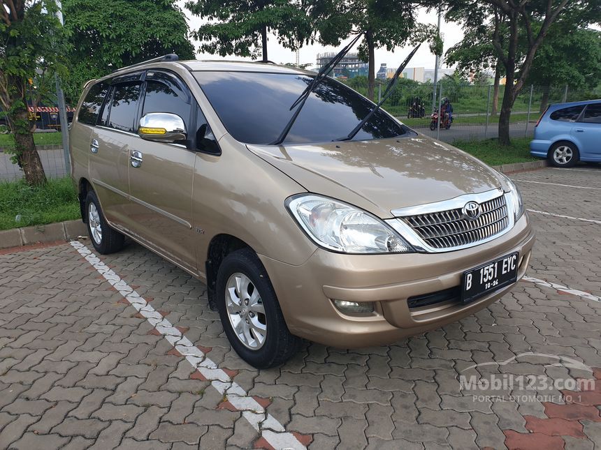 Jual Mobil Toyota Kijang Innova 2004 V 2.0 di Banten Manual MPV Kuning ...