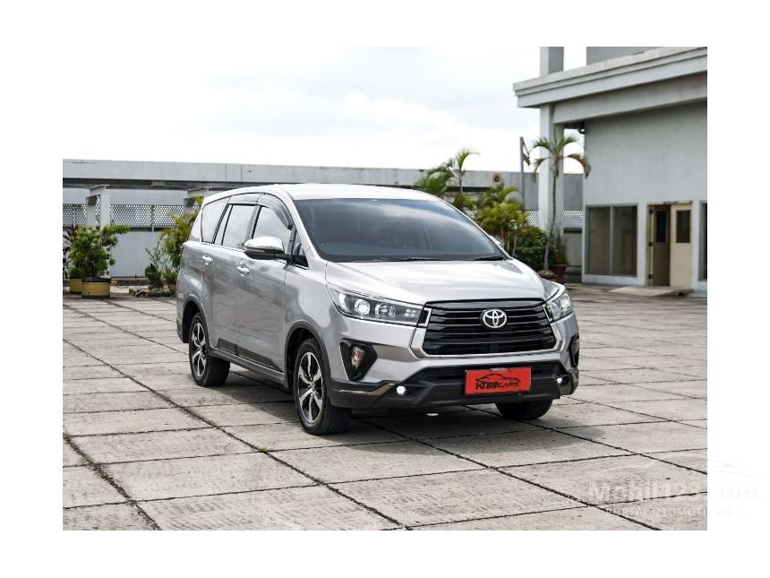Jual Mobil Toyota Kijang Innova 2021 Venturer 50th Anniversary 2.4 di ...