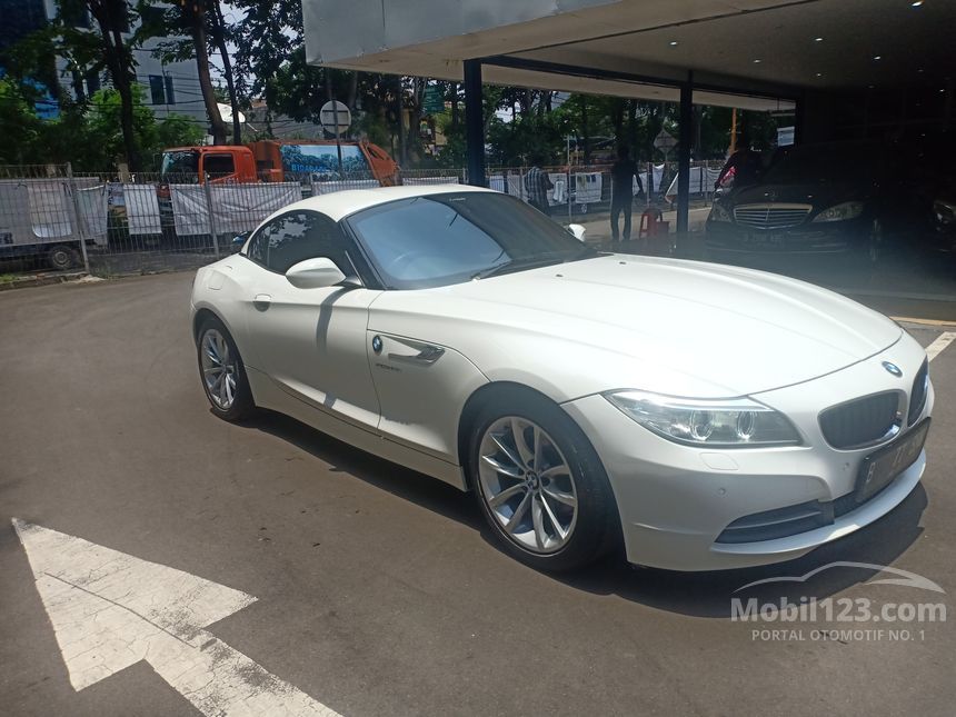 Jual Mobil BMW Z4 2014 sDrive20i 2.0 di DKI Jakarta Automatic ...