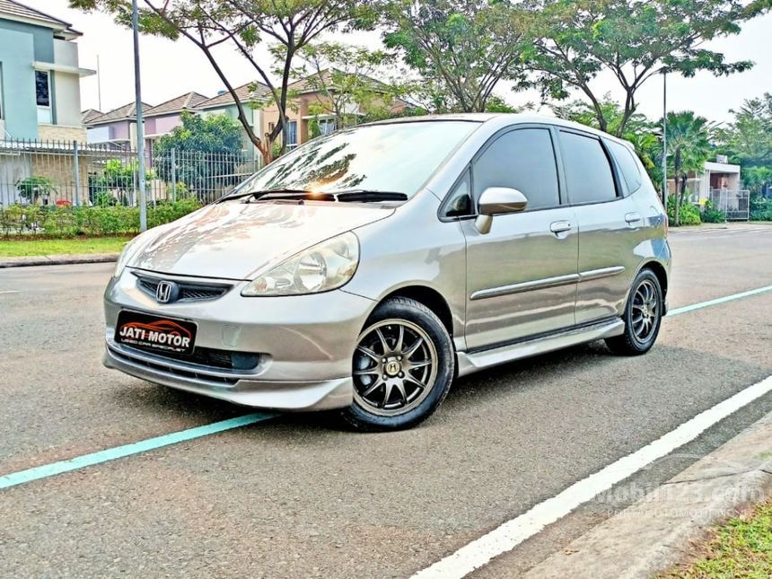 Jual Mobil Honda Jazz 2007 VTEC 1.5 di Banten Automatic Hatchback Abu ...