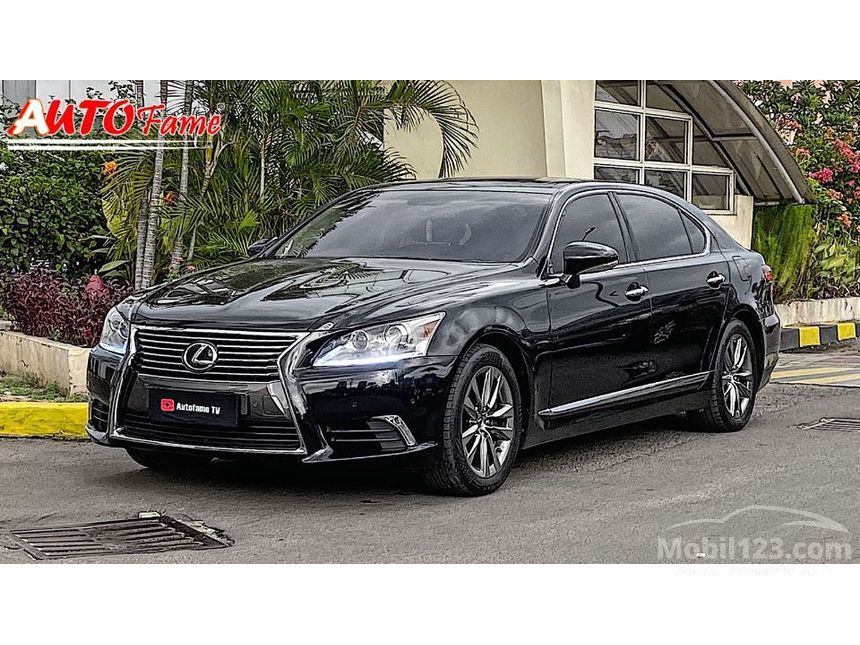Jual Mobil Lexus LS 460L 2014 4.6 di DKI Jakarta Automatic Sedan Hitam ...