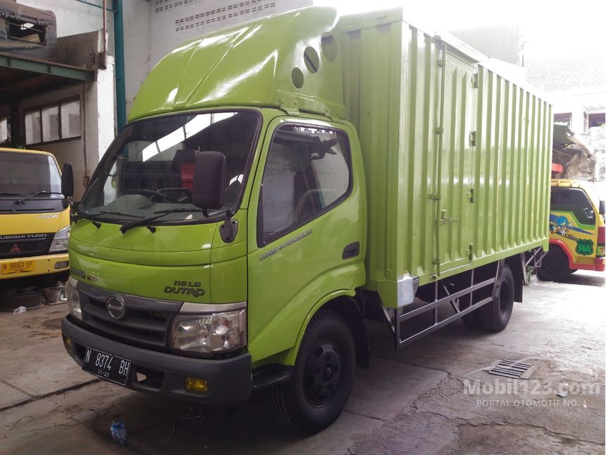 Jual Mobil Hino Dutro 2011 4.0 di Jawa Timur Manual Trucks Hijau Rp 145 ...