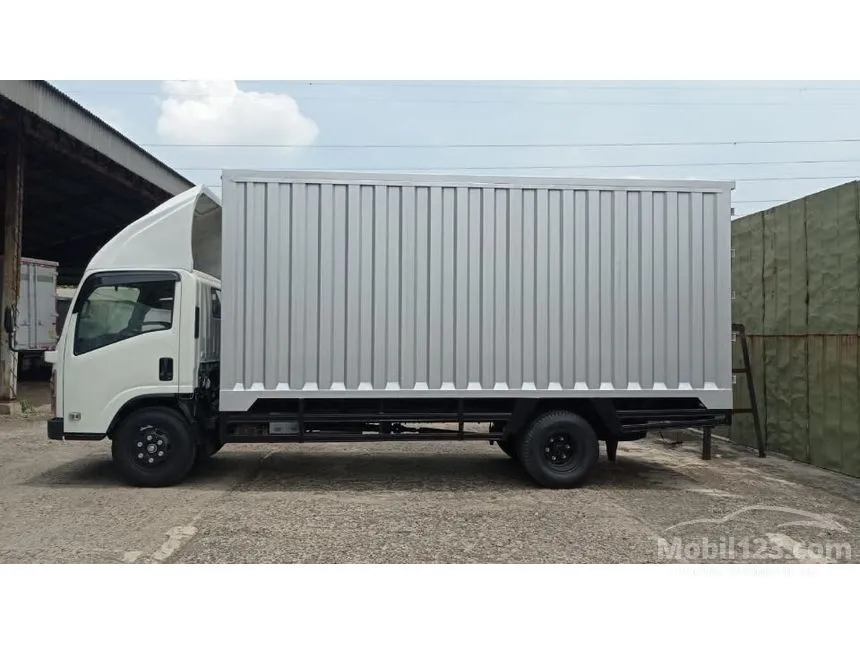 Jual Mobil Isuzu Elf 2022 NMR 81 4.8 di DKI Jakarta Manual Trucks Putih ...