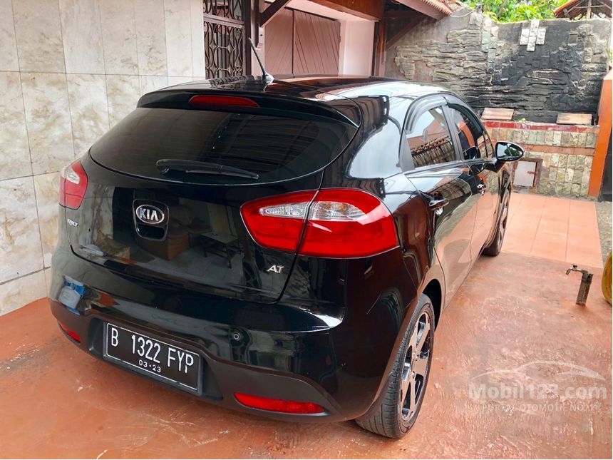 Jual Mobil KIA Rio 2013 UB 1.4 di DKI Jakarta Automatic Hatchback Hitam ...