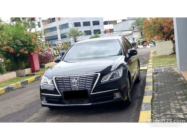 Jual Toyota Crown Bekas di Indonesia Harga Murah, Kondisi Terbaik ...