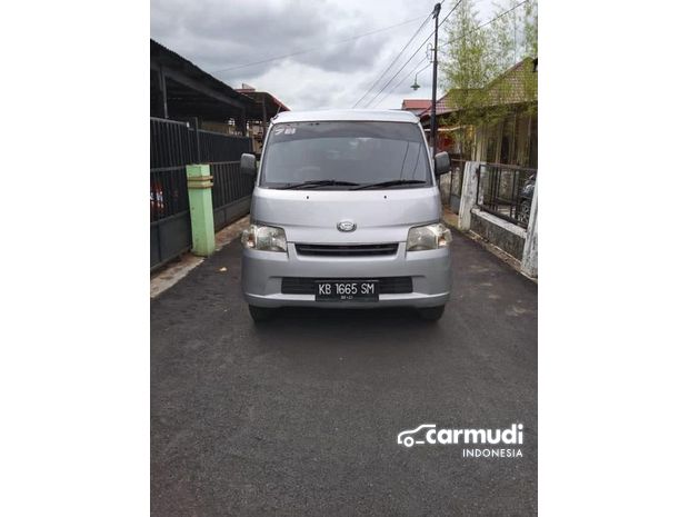 Beli Mobil Bekas Murah di Kalimantan Barat, Kisaran Harga - Dari 2 ...