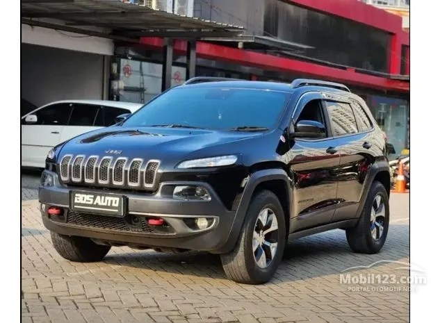 Jual Jeep Cherokee Bekas 2015 di Indonesia Harga Murah, Kondisi Terbaik ...