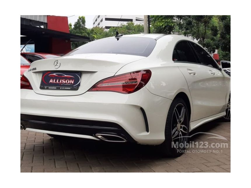 Jual Mobil Mercedes-Benz CLA200 2017 AMG 1.6 di Banten Automatic Coupe ...