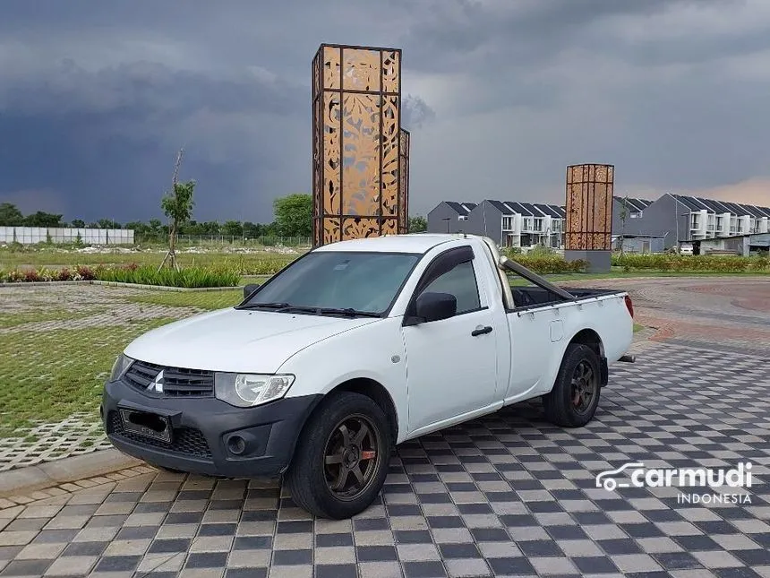 Jual Mobil Mitsubishi Strada Triton 2014 GLX 2.5 di Jawa Timur Manual ...