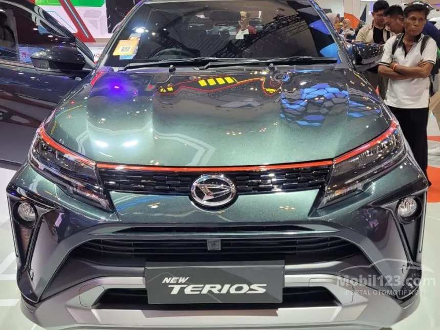 Jual Mobil Daihatsu Terios 2023 R Custom 1.5 di DKI Jakarta Automatic ...