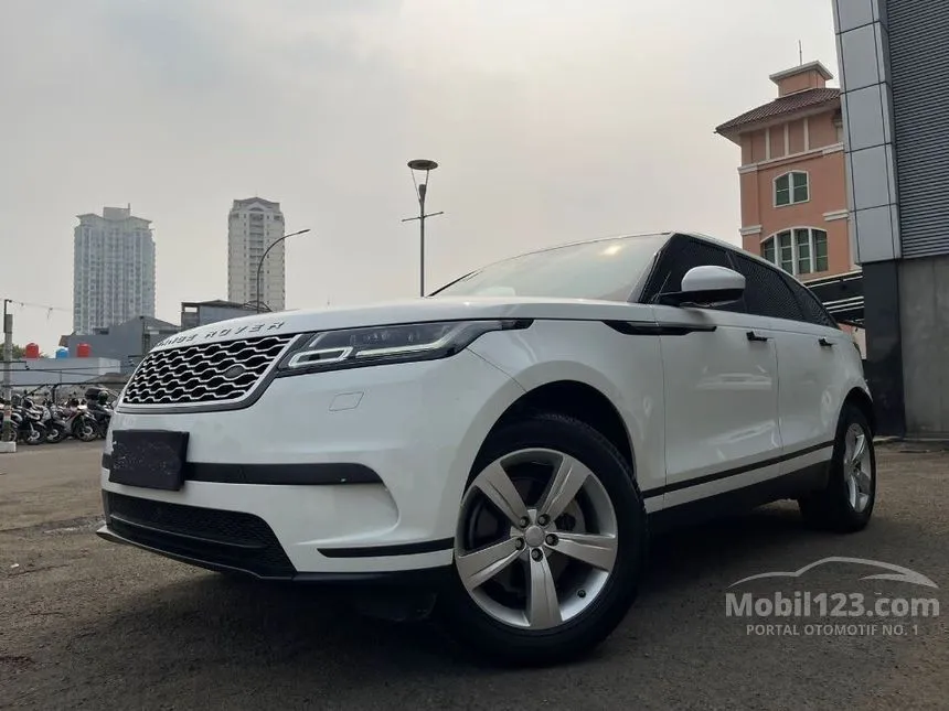 Jual Mobil Land Rover Range Rover Velar 2018 R-Dynamic SE P250 2.0 di ...