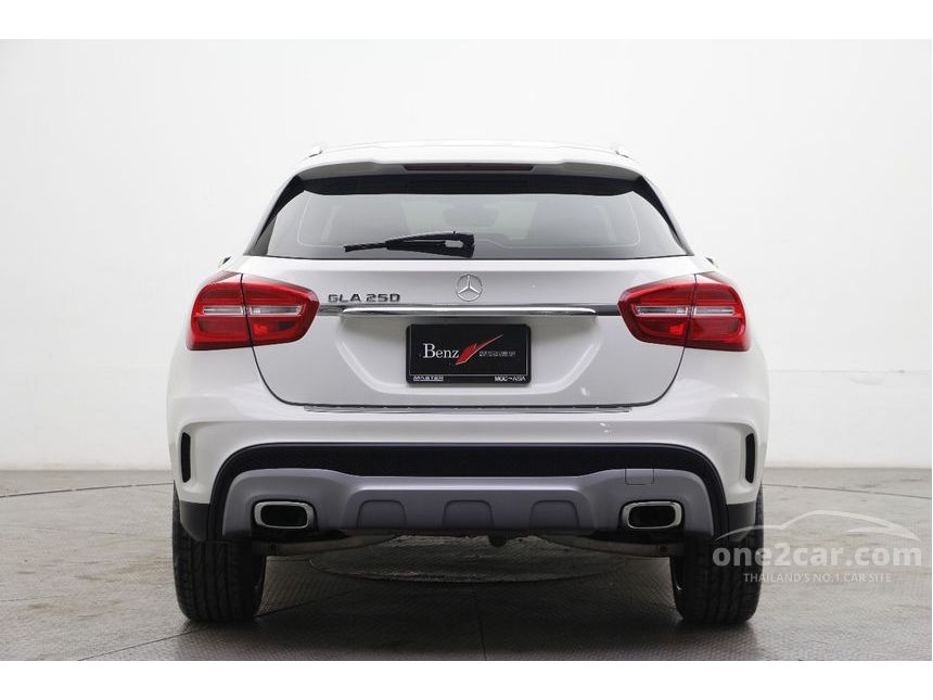Mercedes-Benz GLA250 2017 W156 (ปี 14-17) AMG Dynamic 2.0 เกียร์ ...