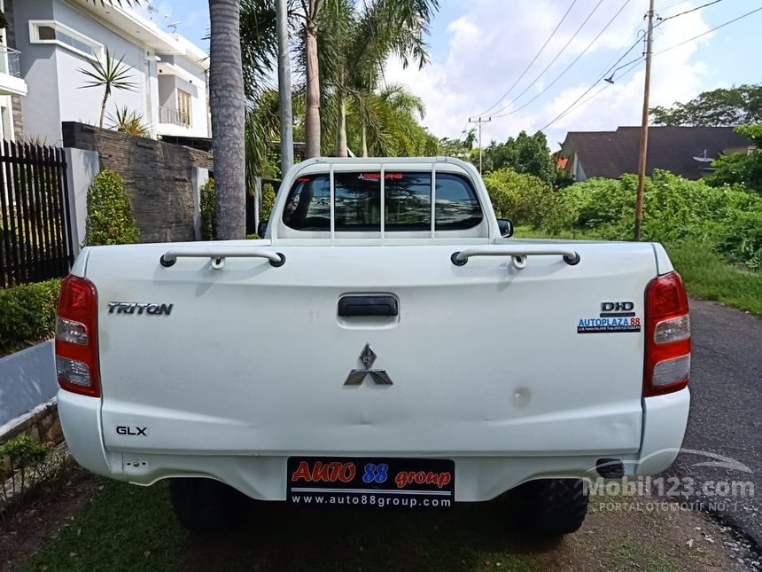Jual Mobil Mitsubishi Triton 2017 EXCEED 2.5 di Kalimantan Barat Manual ...
