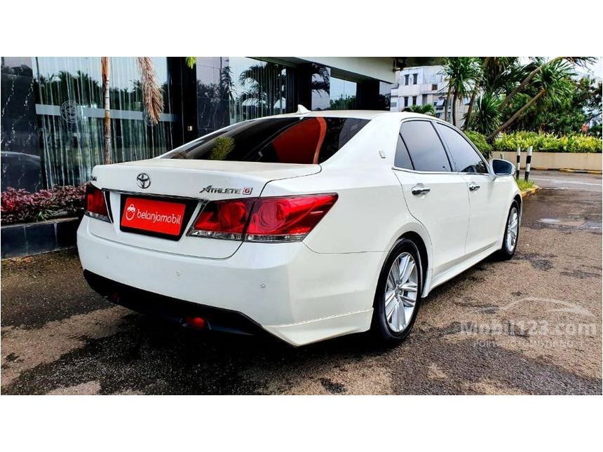 Jual Mobil Toyota Crown 2013 G Royal Saloon 2.5 di DKI Jakarta ...