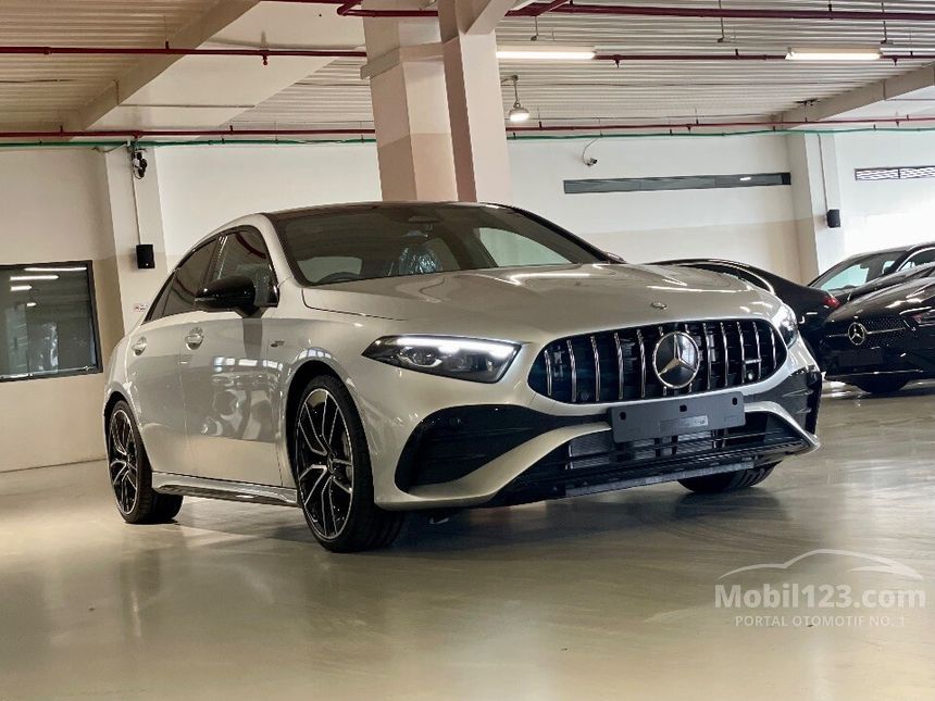 Jual Mobil Mercedes-Benz A35 AMG 2023 4MATIC 2.0 di DKI Jakarta ...